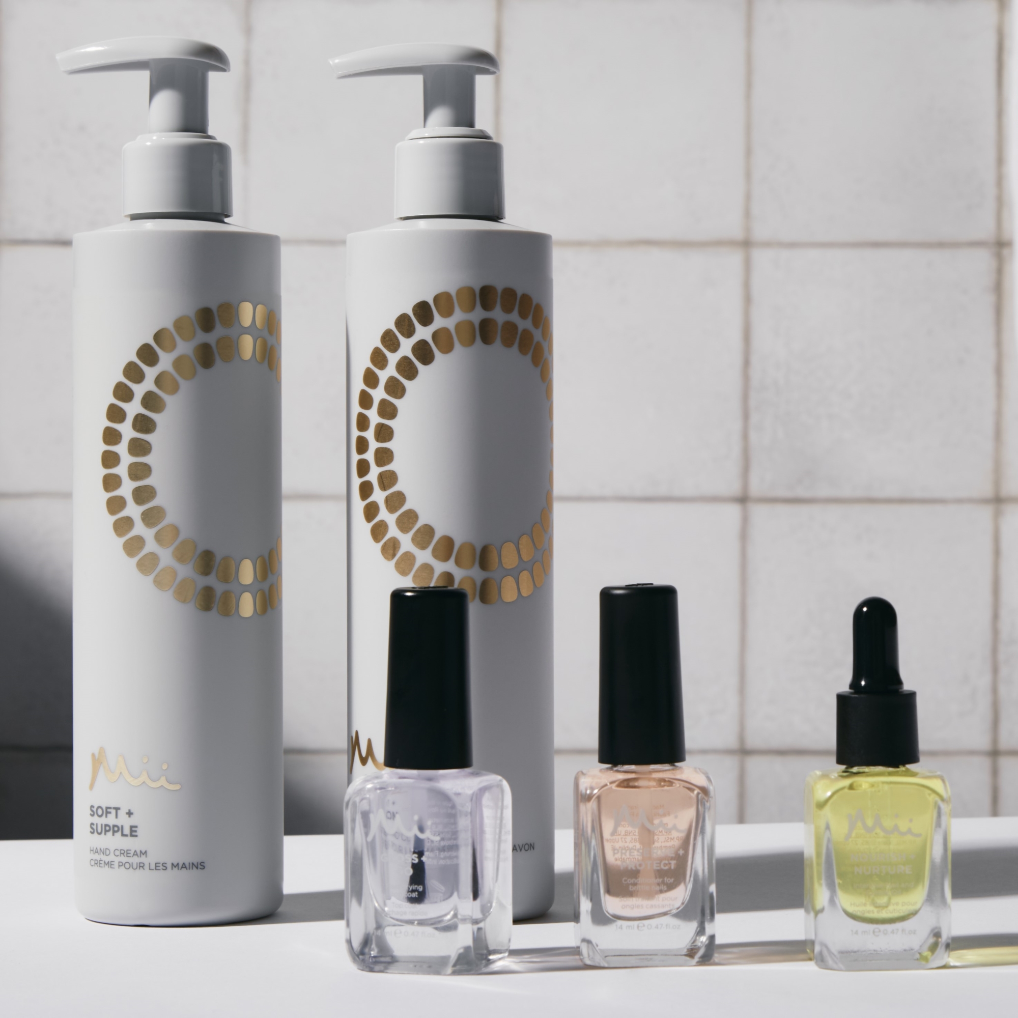 AT-HOME MANI - Mii Cosmetics